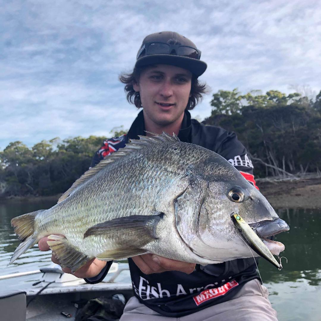 Damiki Axe Serpent 75mm – Master Angler